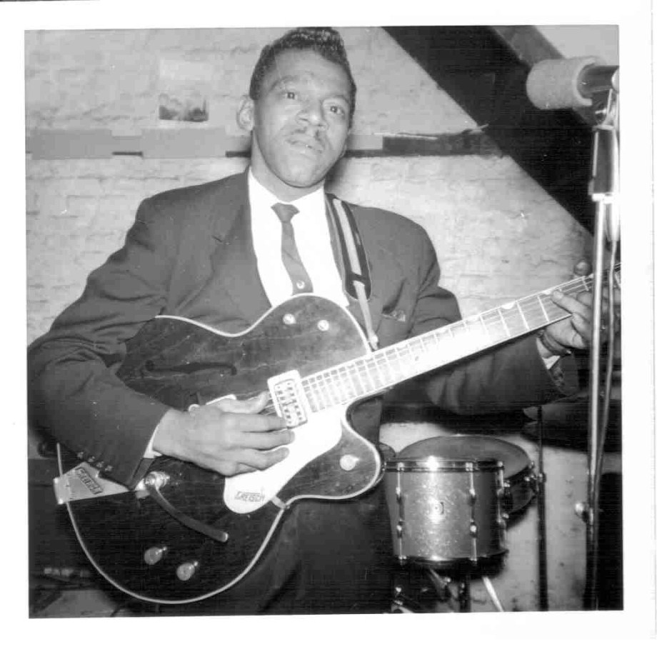 Little Walter at The Alley Club in Cambridge, England – 1964 | Bob ...