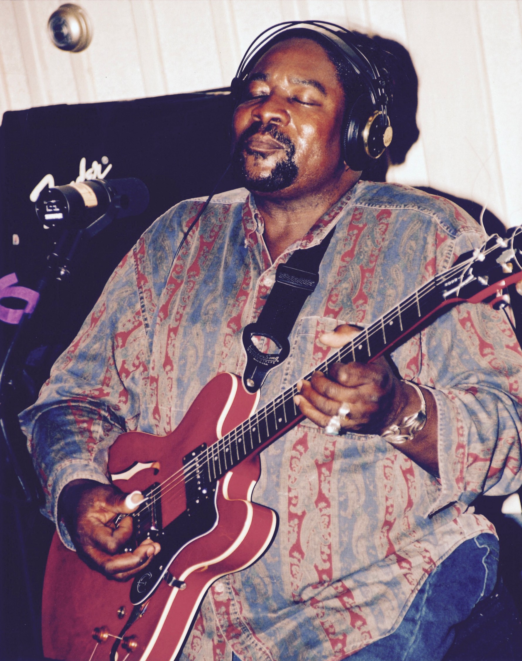 In Session Photos | Bob Corritore - Official Website