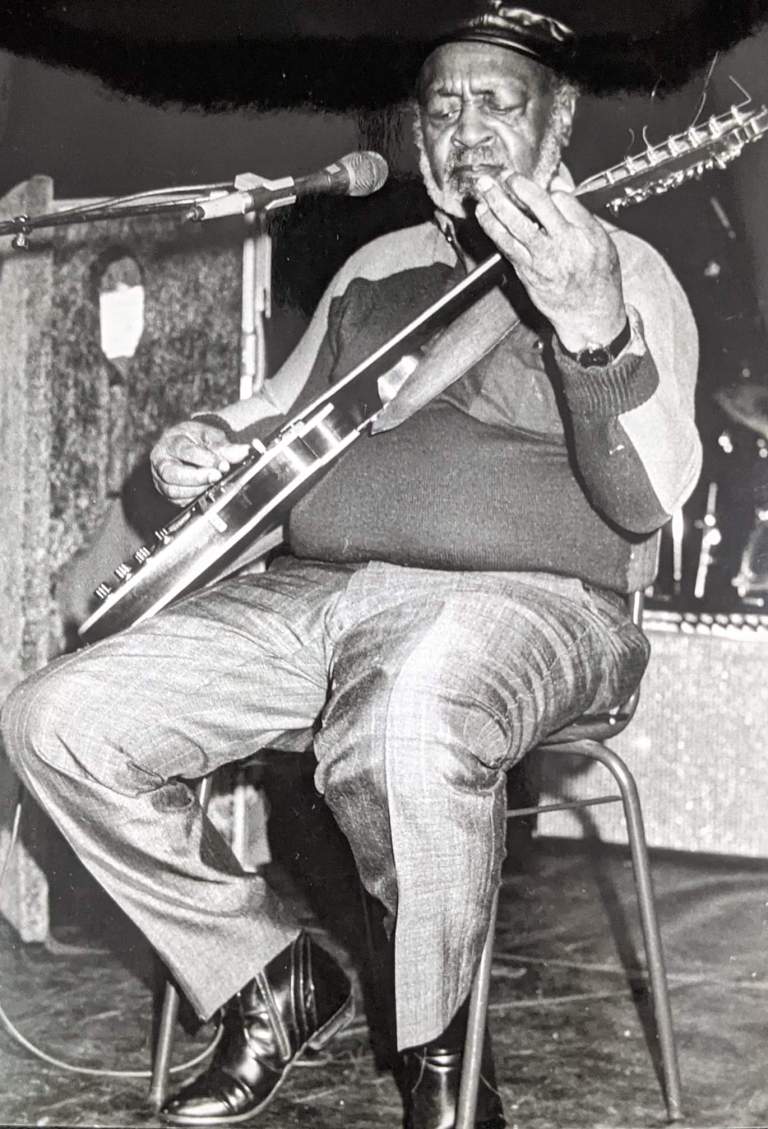 Robert “Junior” Lockwood Photos | Bob Corritore - Official Website